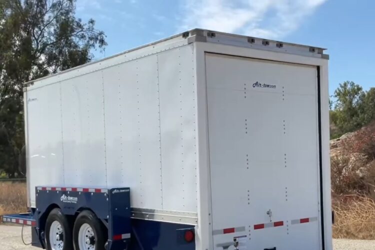 Delivering Top-Class Air-tow Drop Deck Trailers to Thompson